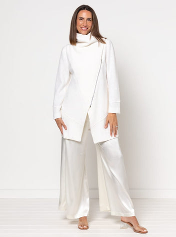 Style Arc – The Fold Line