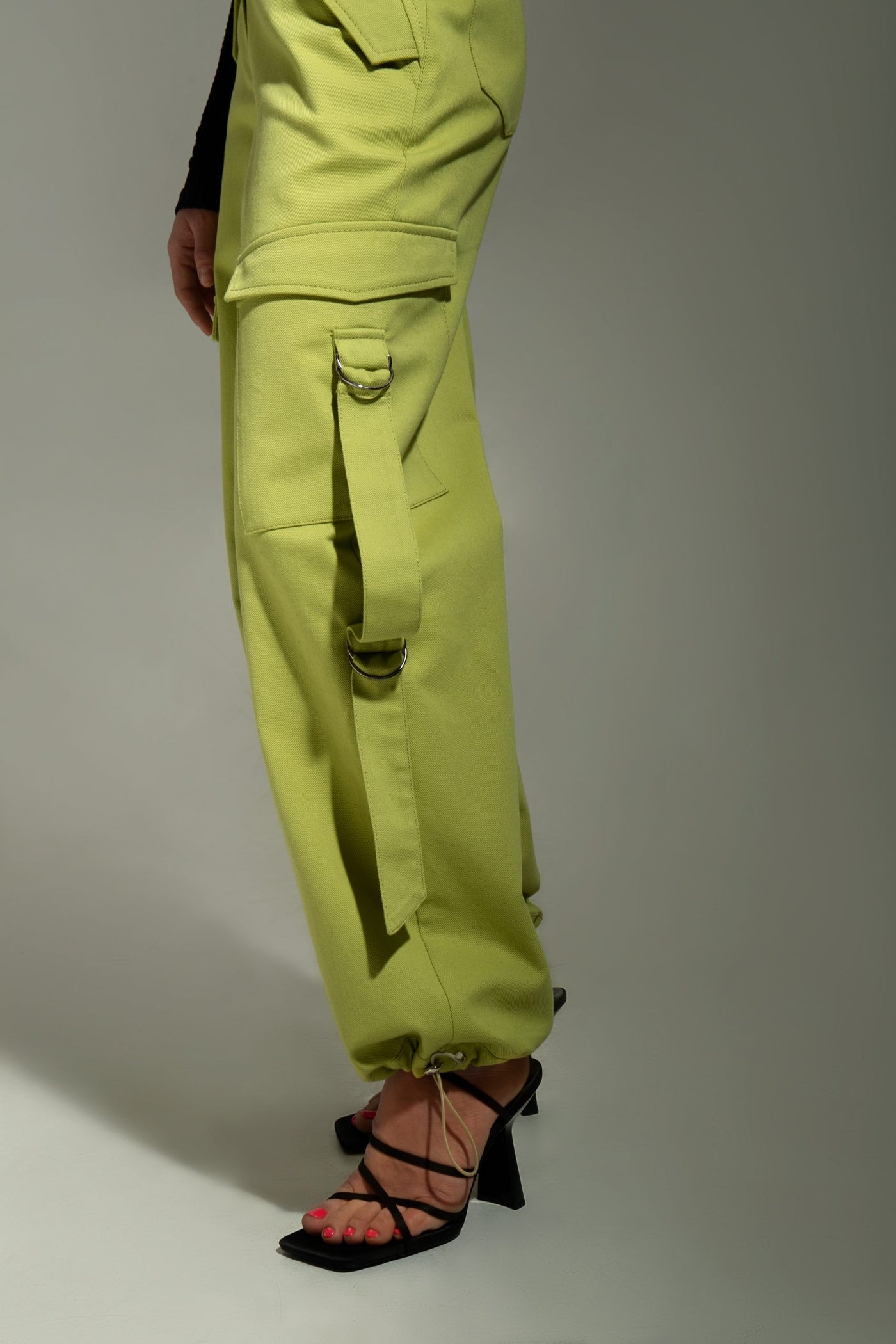 Vikisews Deryll Trousers PDF – The Fold Line