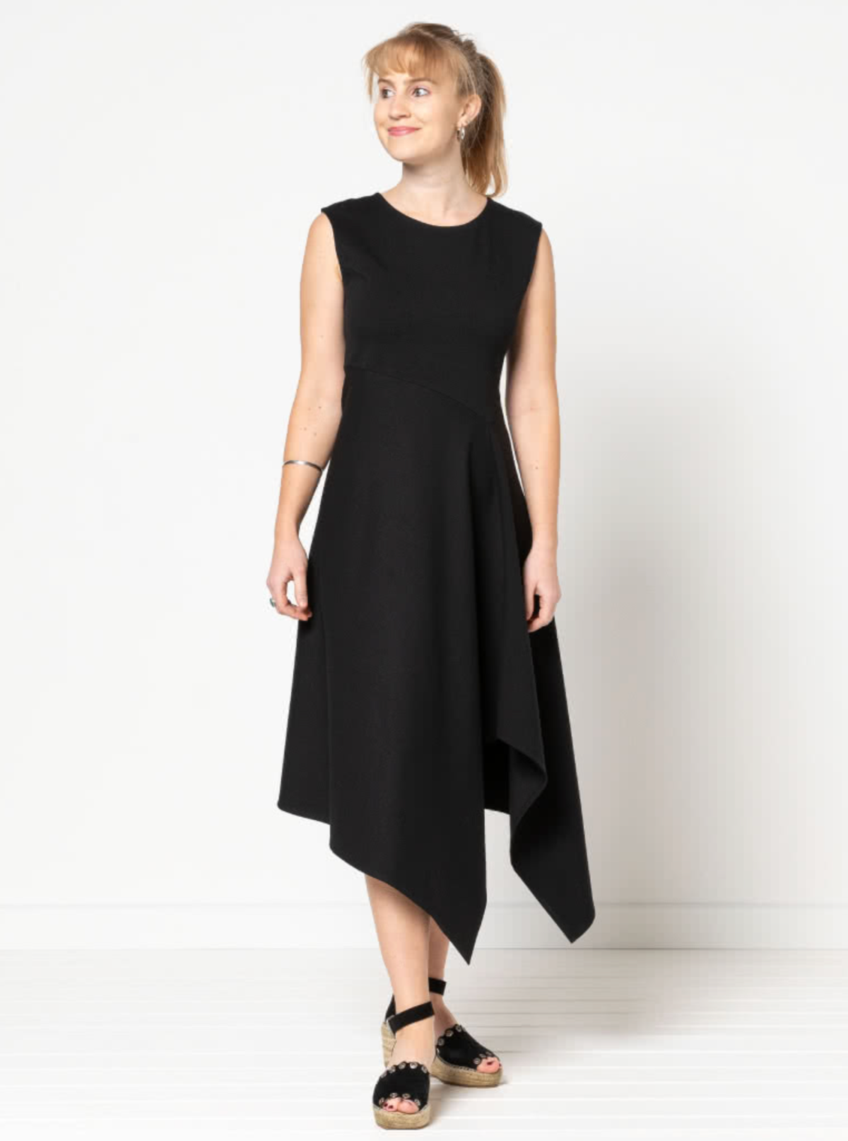 Style Arc Elley Designer Knit Dress – The Fold Line