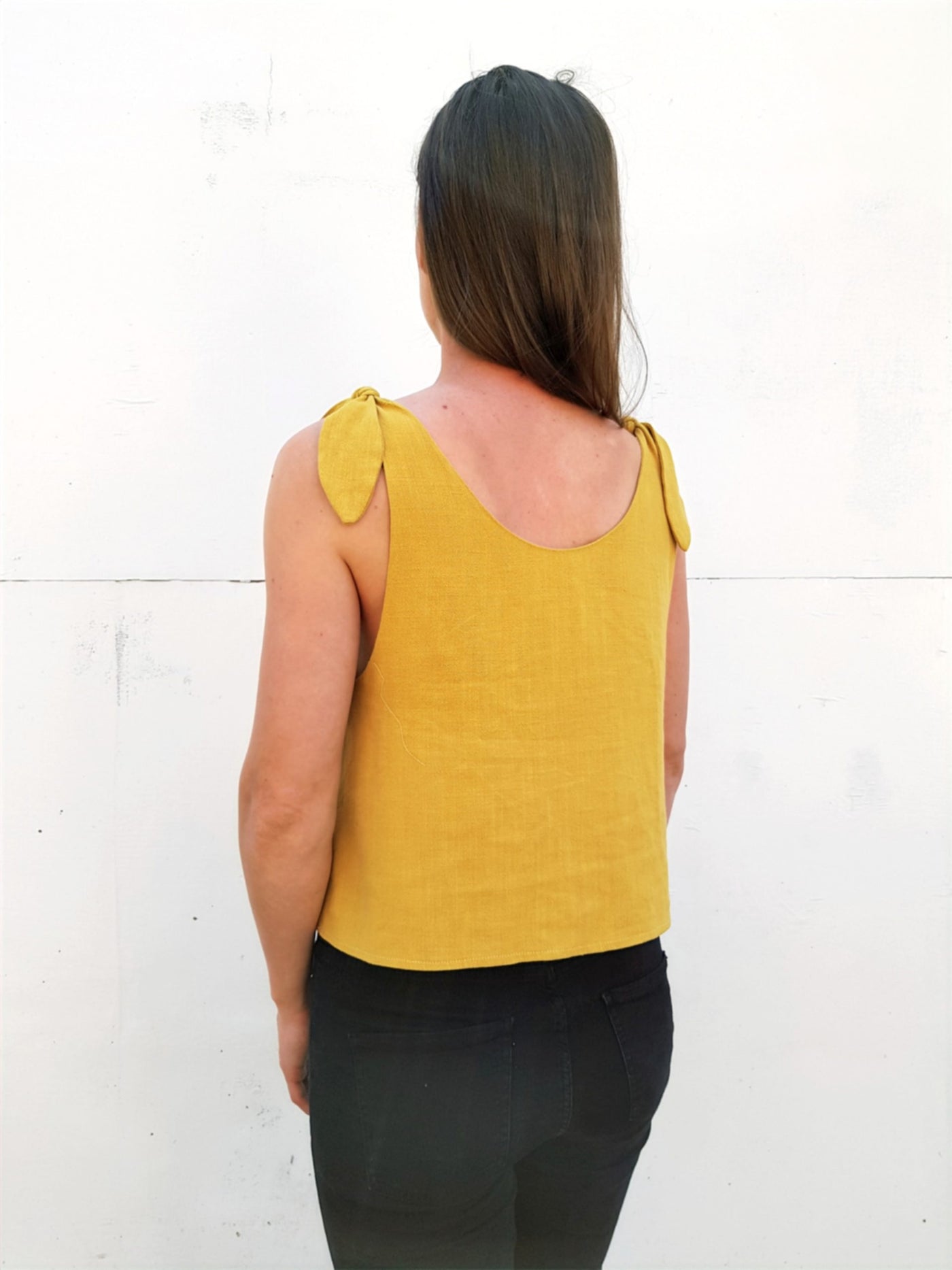 Vanessa Hansen Frankie Tankie – The Fold Line