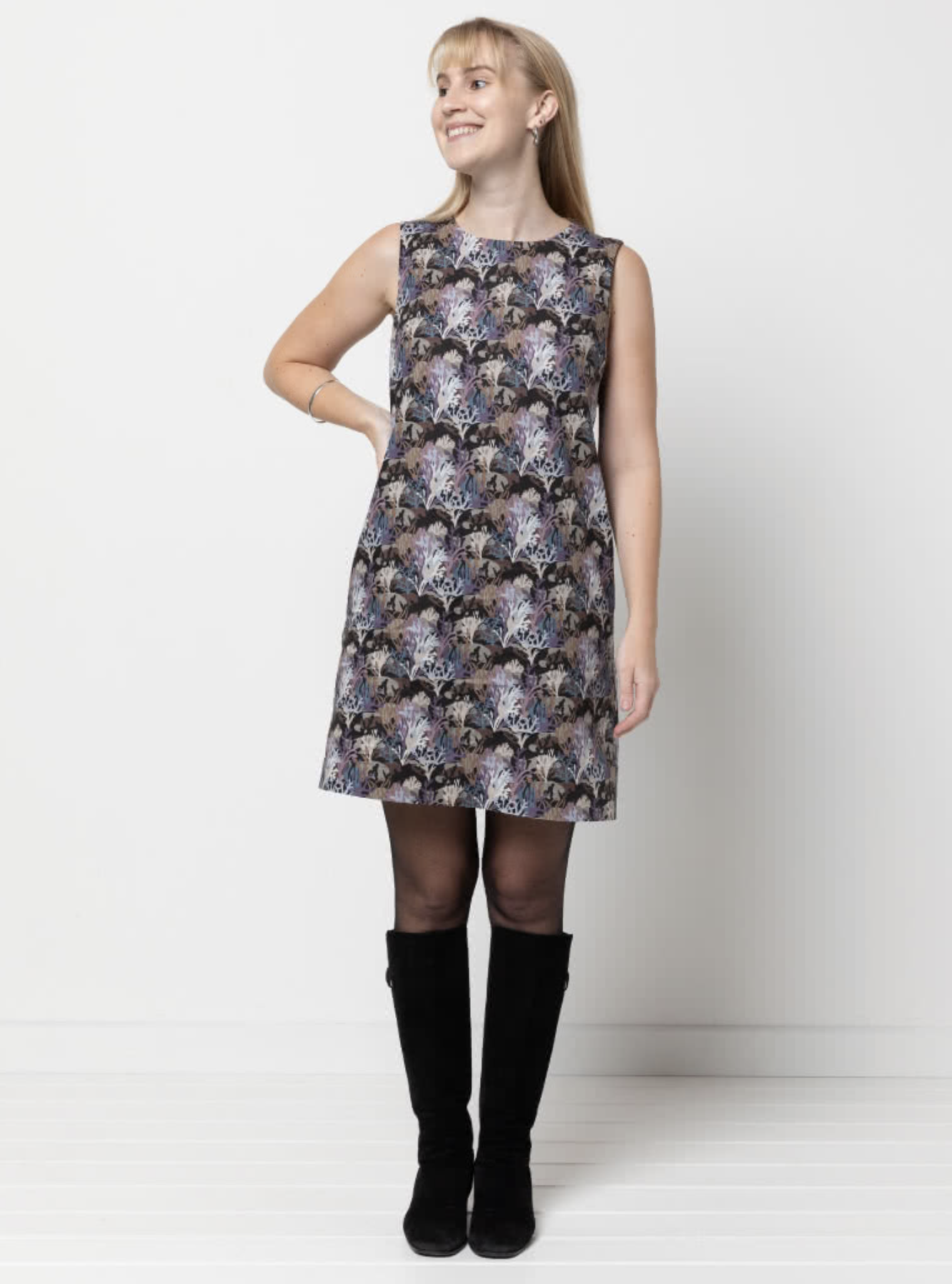 Style Arc June Sheath Dress – The Fold Line