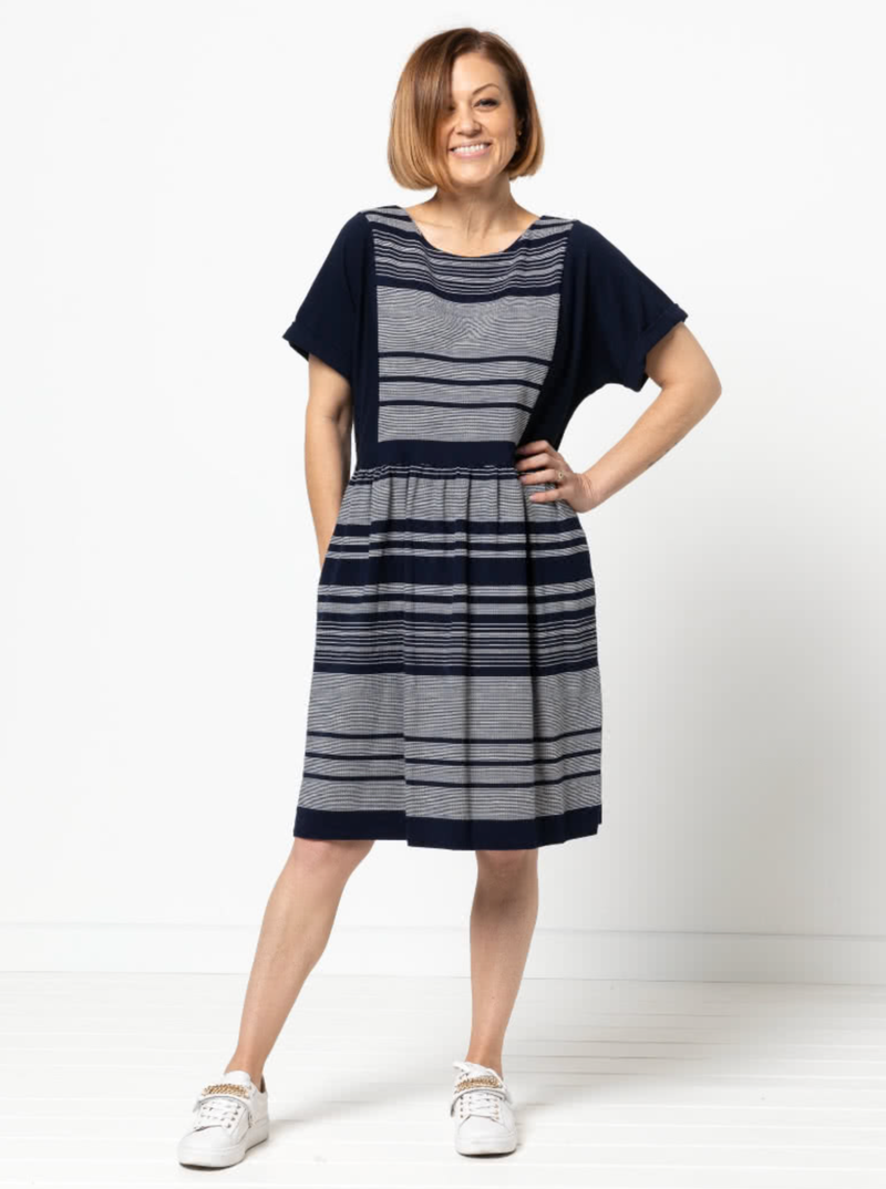 Style Arc Lacey Dress – The Fold Line