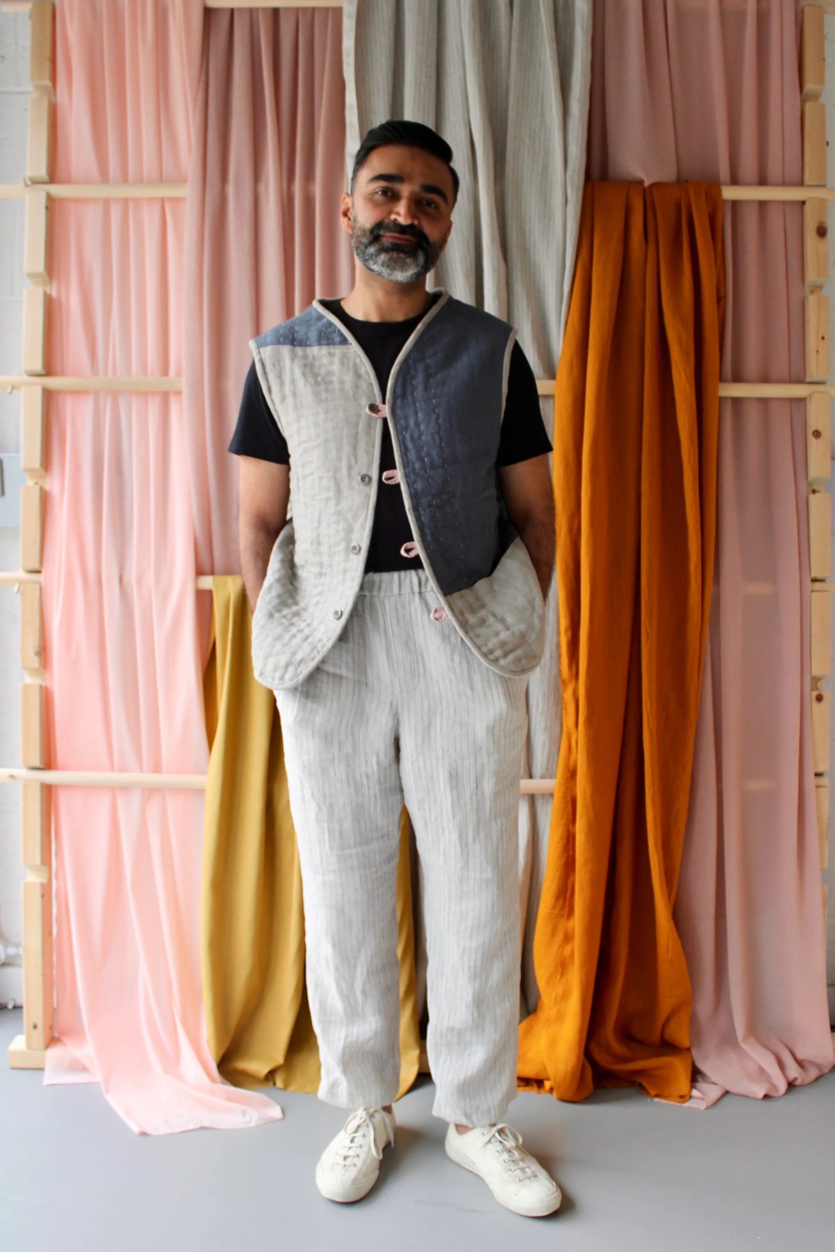 The New Craft House Men's Everyday Waistcoat – The Fold Line