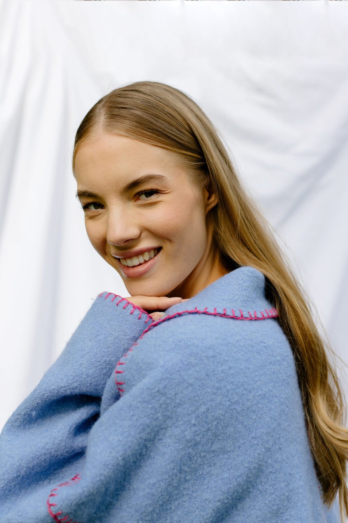 JULIANA MARTEJEVS Nelly Coat The Fold Line juliana-martejevs-nelly-coat-the-fold-line