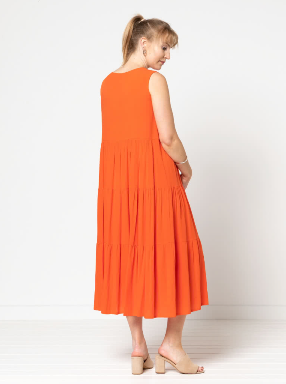 Style Arc Nova Midi Dress – The Fold Line