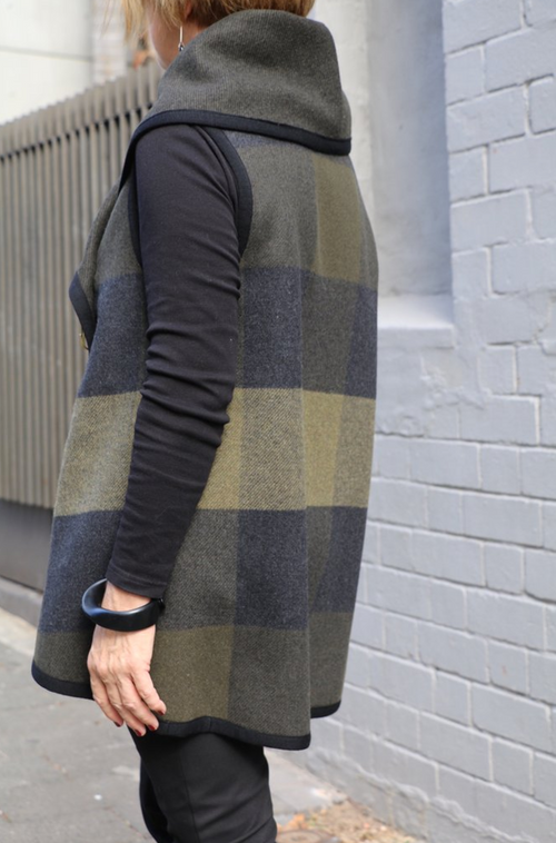 Tessuti Fabrics Kyoto Vest – The Fold Line