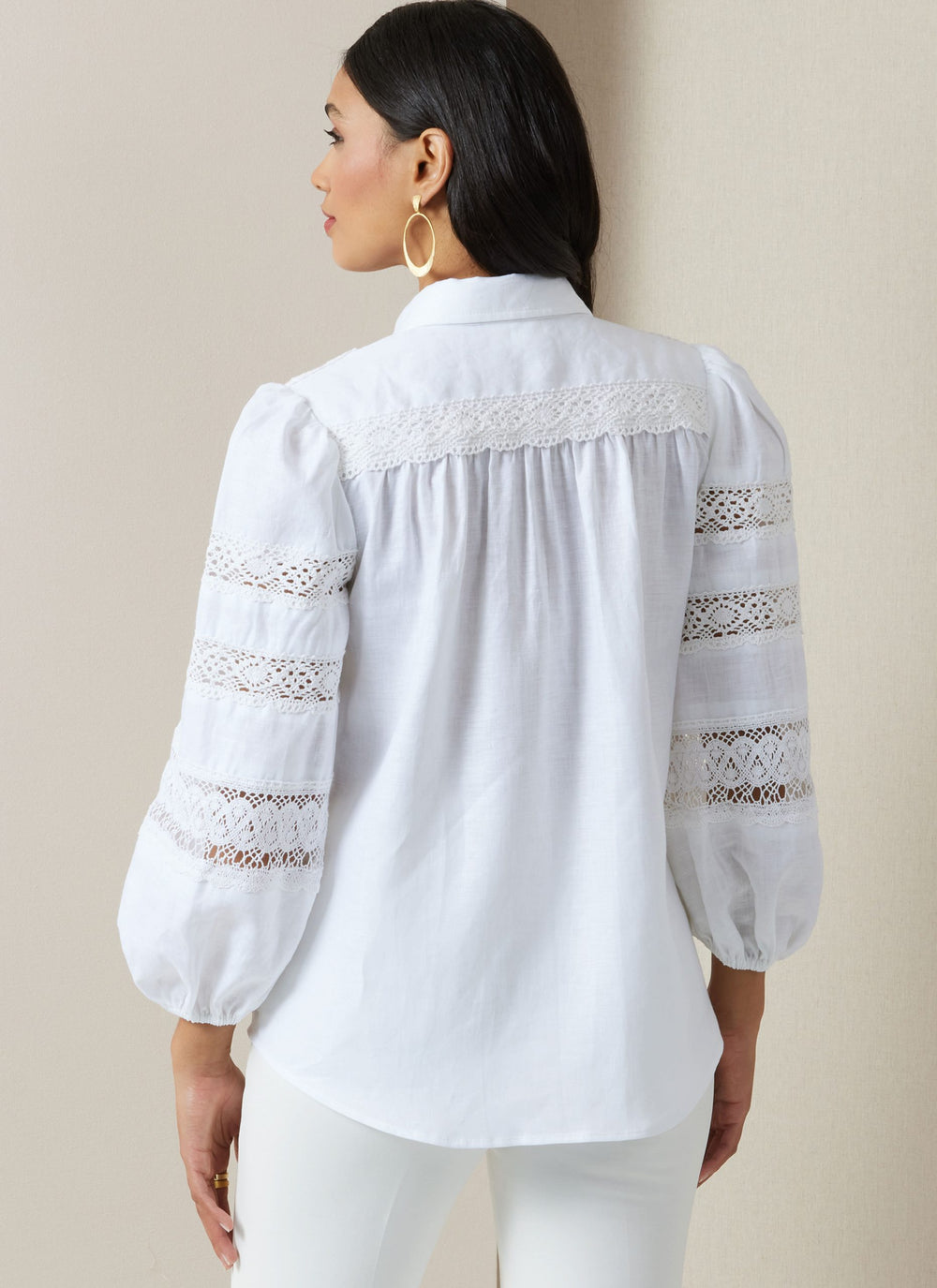 Vogue Blouse V2031 – The Fold Line